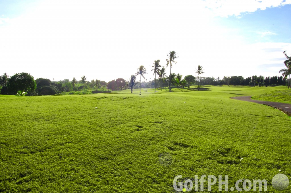 GolfPH Course Review: The Riviera Golf and Country Club